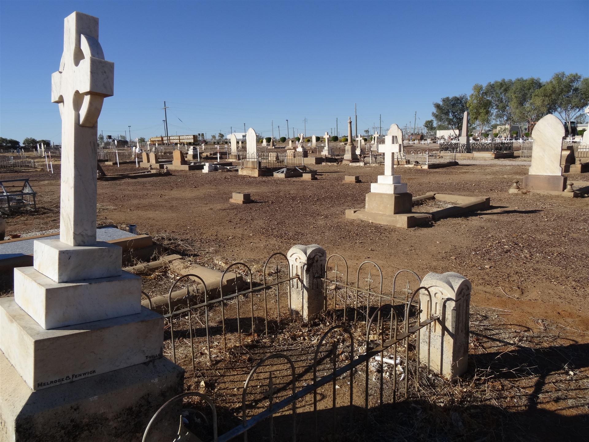 Locations Hub - Winton Cemetery