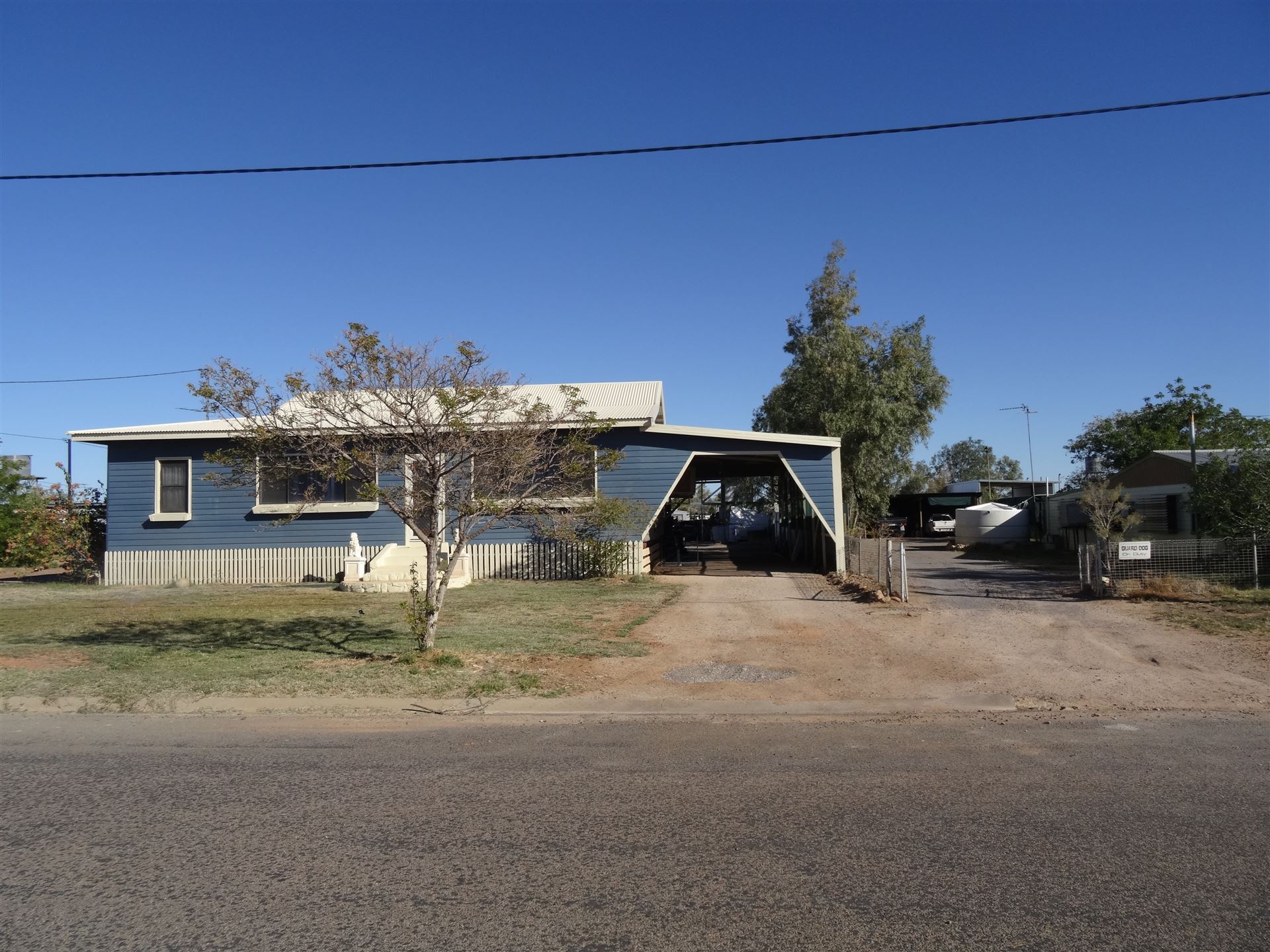 Locations Hub - Winton Cemetery