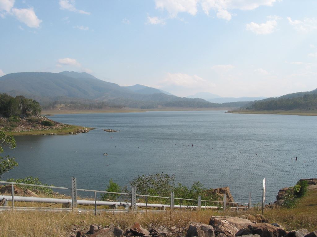 Locations Hub - Maroon Dam