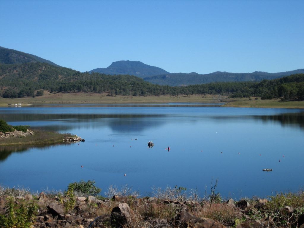 Locations Hub - Maroon Dam