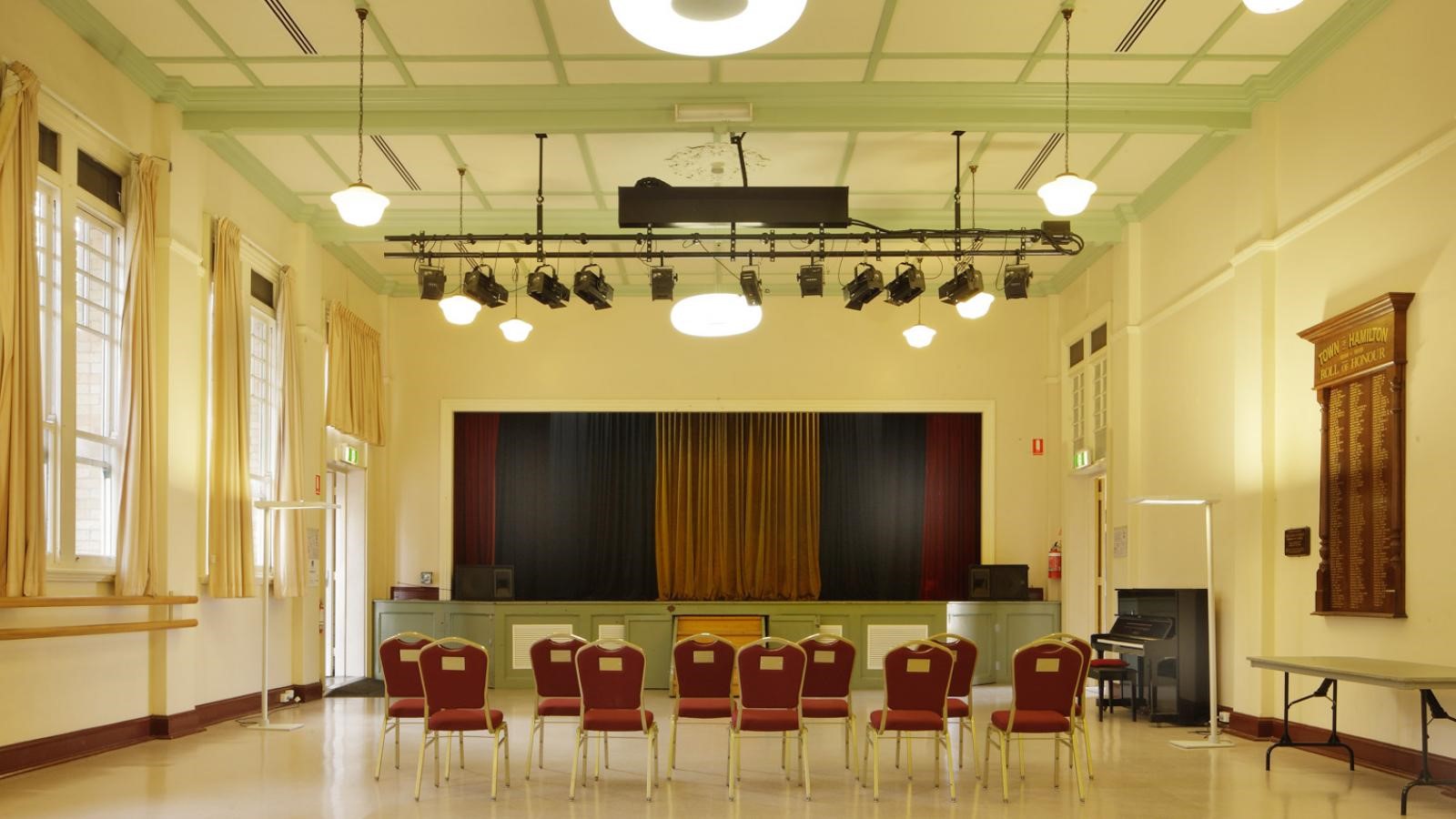Locations Hub - Hamilton Town Hall