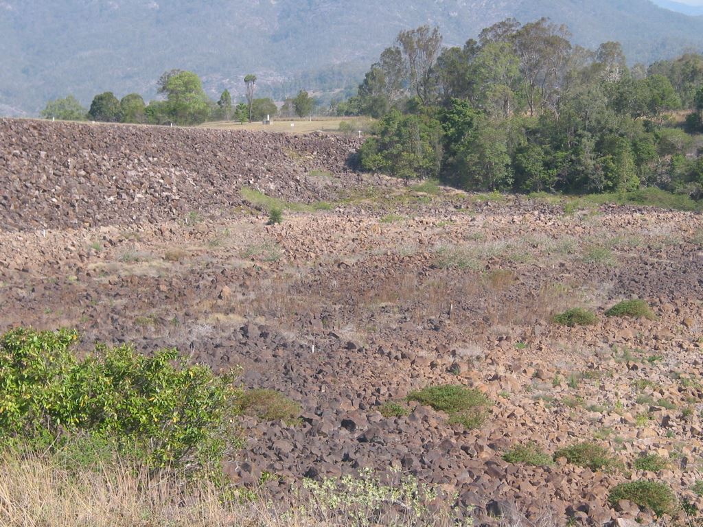 Locations Hub - Maroon Dam