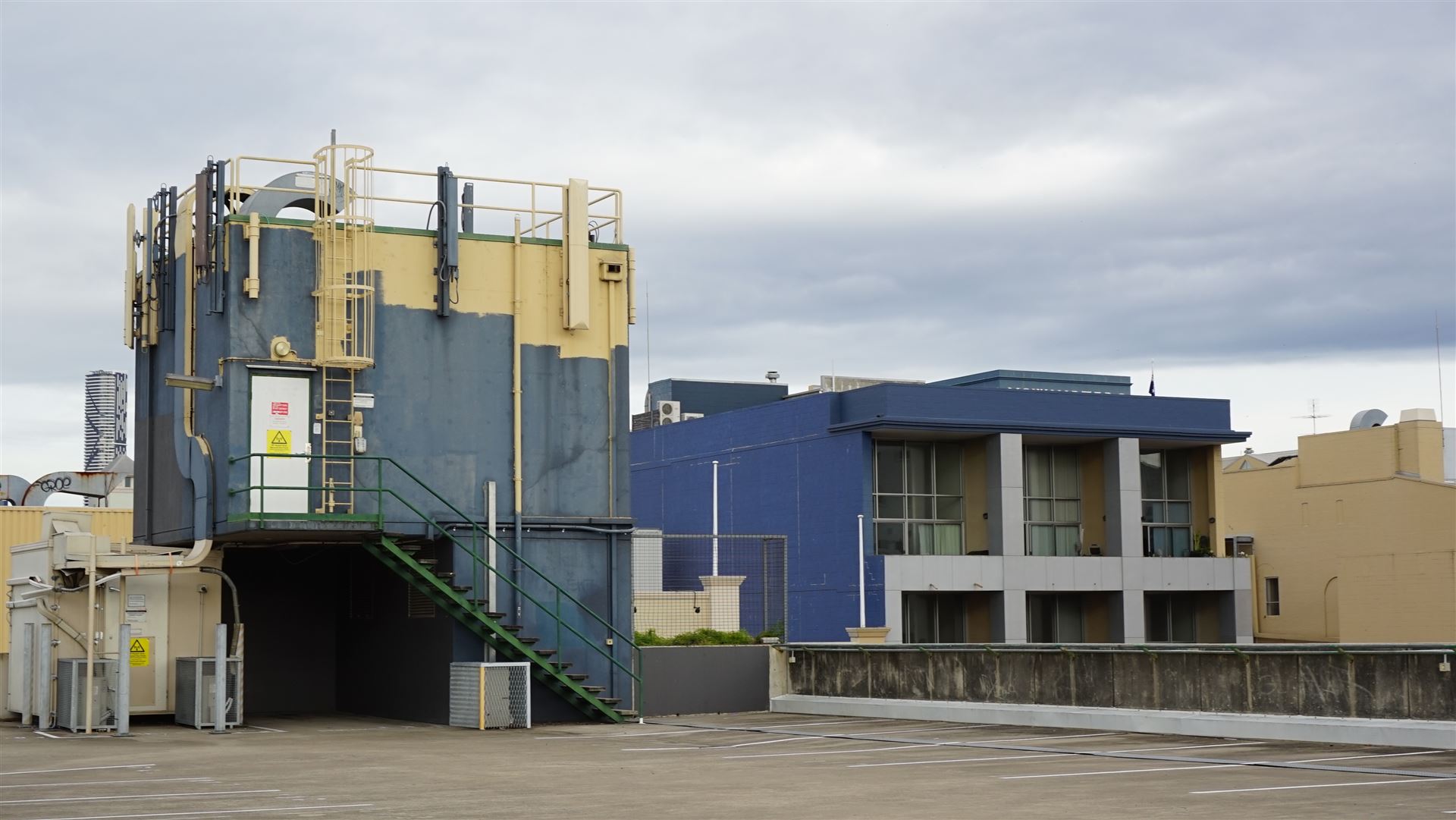 Locations Hub - Fortitude Valley Parking Garage Rooftop